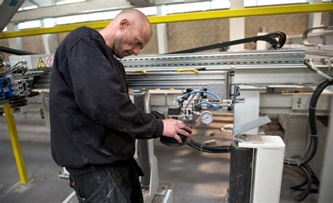 Employee Involvement Contributed To Ur Robot Success