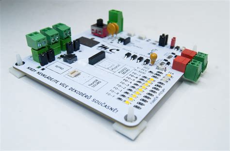 Small scales DCC decoders testing board Martin Černý electronics