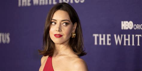 Aubrey Plaza Is Now A Blonde And Looks Drastically Different Reportwire