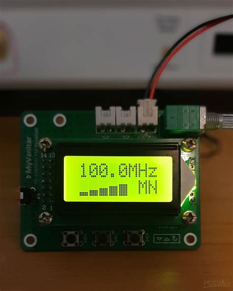A Digital FM Receiver Using Arduino Including 3W 3W Class D Stereo