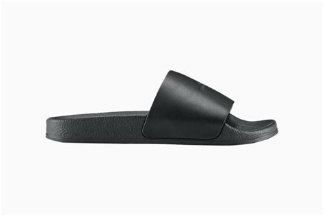 17 Best Slides For Men The Most Comfortable Designer Slides
