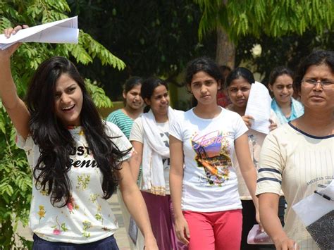 Rise In Women Applicants For JEE Main 2020 January Exams