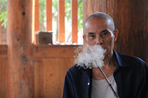 Photo 90 Year Old Smoker