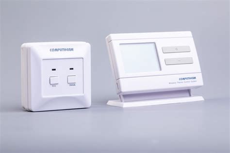 Програмируем радиоуправляем дигитален стаен термостат безжичен седмичен