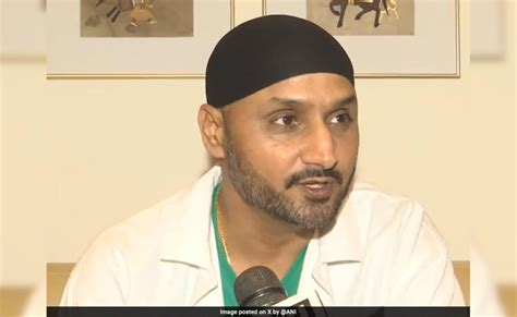 Ind Vs Aus कुछ ज़्यादा ही हरभजन सिंह ने ट्रेविस हेड मोहम्मद सिराज विवाद पर Icc के फैसले को