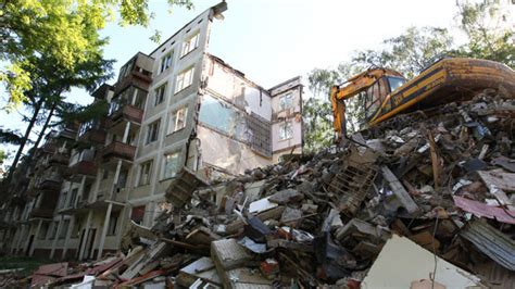 Moscow Renews Demolition Crusade Against Khrushchevs 1950s Apartment