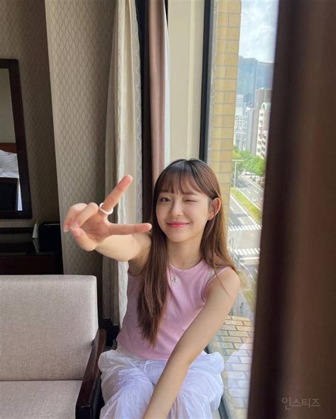 최근 앞머리 짧게 자르고 더 귀여워진 여자 아이돌  인스티즈 Instiz 이슈 카테고리