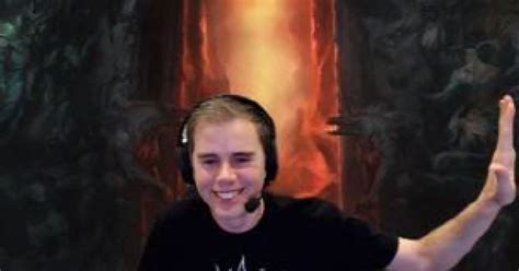 내년 출시 디아블로4 인터뷰 1 2편 음침함 3편 액션성 살려