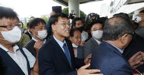 출근 첫날부터 진땀만기출소 김진규 울산남구청장