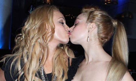 La Fiesta Hot De María Eugenia Ritó Infobae