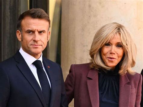 Emmanuel Macron Presentará Evidencia Fotográfica De Que Su Esposa