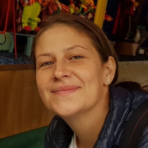 Oana Dragomir's Instagram, Twitter & Facebook on IDCrawl