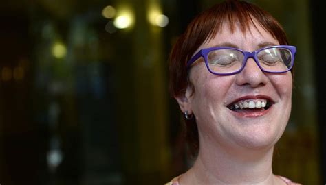 Jeni Haynes La Donna Che Ha Sviluppato Il Disturbo Di Personalità Multipla Per Sopravvivere