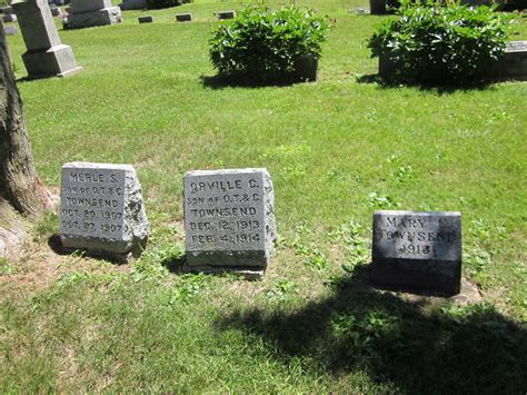 Esther M Townsend 1921 1921 Homenaje De Find A Grave