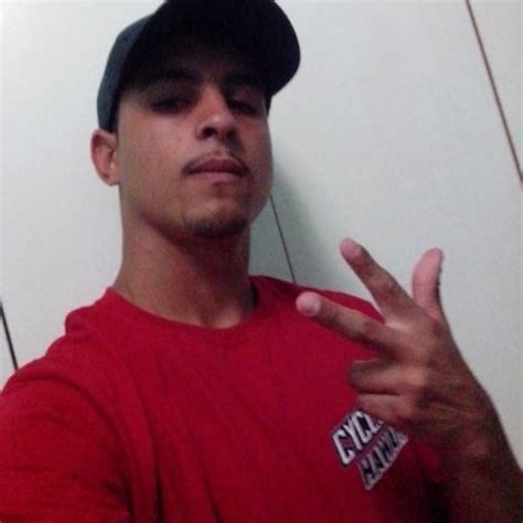 Stream Mt Os Crias Da Bica Vai Patrocinar Piroca 2015 Vs Nm Original