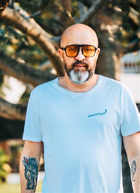 Fabricio Carpinejar Lança 52° Livro Perto De Fazer 52 Anos Acredito