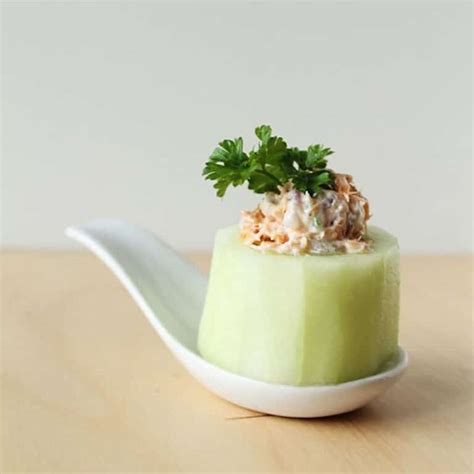 Smoked Salmon Dip In Cucumber Cups Life As A Strawberry