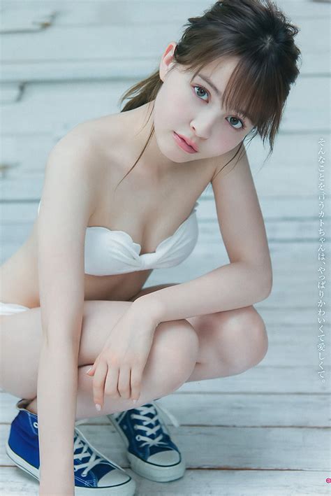 加藤ナナ 吸い込まれそうな茶色い瞳のモグラちゃん エロ画像まとめ えっちなお姉さん