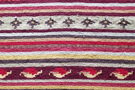 무료 이미지 무늬 의류 양모 자료 직물 미술 디자인 양탄자 태피스트리 마젠타 Canonef50mmf14usm 적갈색 바닥 4752x3168