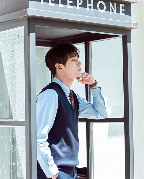 어묵떡 On Twitter 빼빼로데이 청게물 얼굴 공부 운동 뭐 하나 빠지지 않는 박삼은 언제나 빼빼로 산더미로 받는 반면