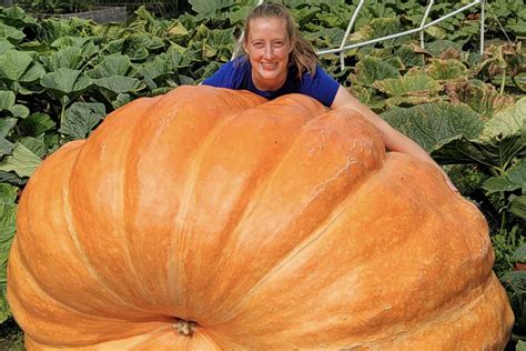 Woman Goes Viral For Growing 1 500 Pound Pumpkins Exclusive