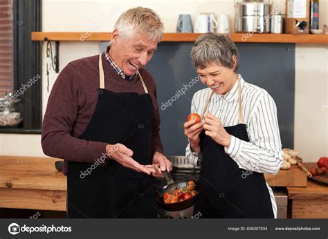 Good Should Celebrity Chef Mature Couple Cooking Together Home — Stock