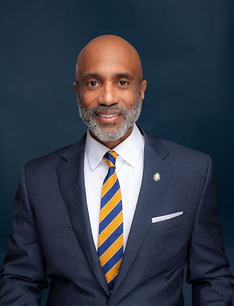 Unc Bog Elects Dr James R Martin Ii As North Carolina Aandts New