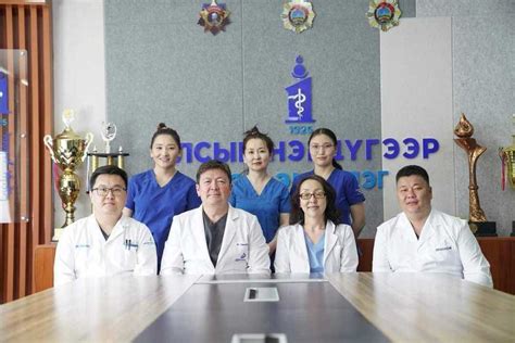 Монголд анх удаа мөрний хавдрыг авч хиймэл үе суулгах мэс заслыг амжилттай хийлээ