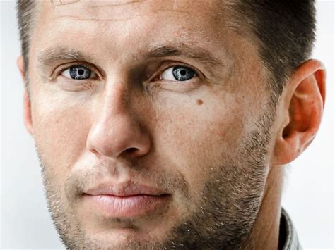 Evgeniy Levchenko Twijfelde Over Vaderschap