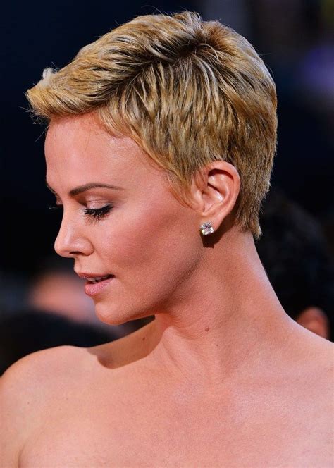 9 Lovely Short Hairstyles For Summer 2026 Pretty Designs Charlize