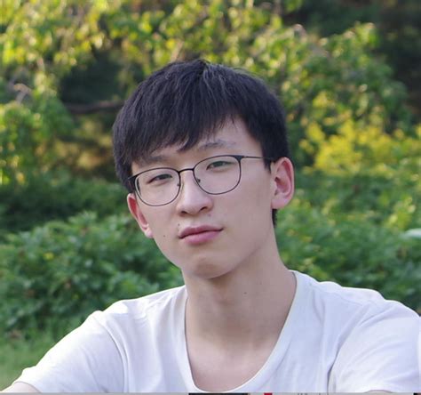 Xiaohui Yu Department Of Philosophy