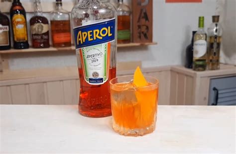Коктейли с Апероль – 5 рецептов с шампанским, Швепсом и т.д.