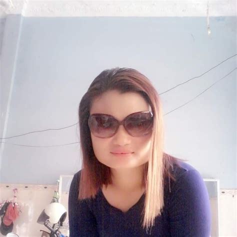 ស្រីពៅ លក់ខោអាវ នារី ទាន់សម័យ 0974845877