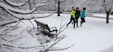 How To Jump Start Your New Year With Cold Weather Running