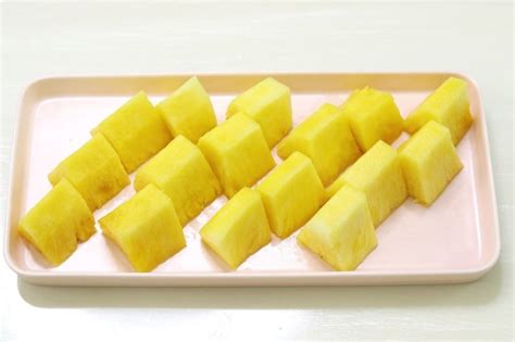 파인애플 자르기 후숙 방법 파인애플 껍질 자르는법 손질 파인애플 보관법 네이버 블로그