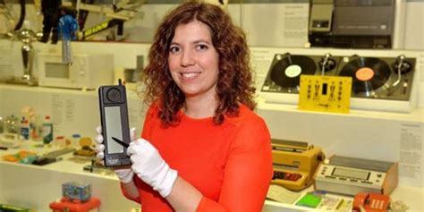 Ibm Simon Το πρώτο «έξυπνο κινητό τηλέφωνο έγινε 20 ετών Είχε τεράστιο μέγεθος και