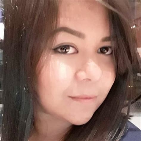 Iara Sampaio Iara Idss • Threads Say More