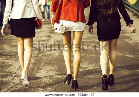 Girls Wearing Short Skirts