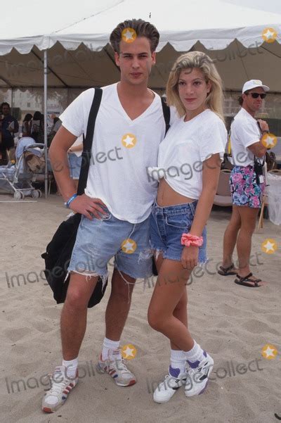 Photos And Pictures Tori Spelling With Kathleen Robertson Melrose Place And
