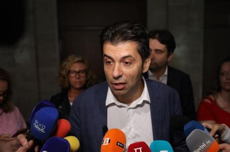 Петков Калин Стоянов вече може да бъде наричан „човекът на Пеевски“