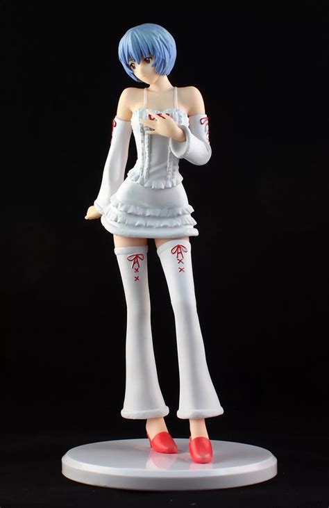 Пин от пользователя Maka Martens на доске Pose reference Позы тела Евангелион Дизайн персонажей