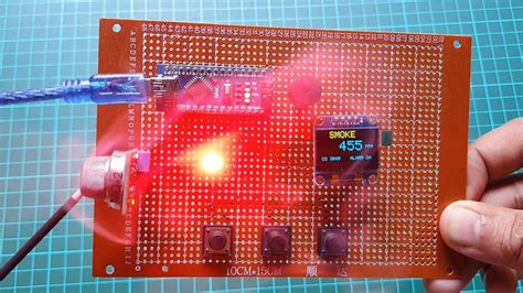 Smoke And Gas Leakage Detector Using Arduino Mq2 Sensor