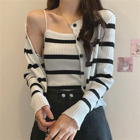 블로썸스틸 Hh D95 치마 슬랙스 청바지 직장인 면바지 어깨넓은 여자 키작녀 코디 가디건