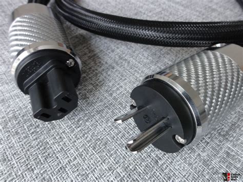 NEW High End Sexy 10 Gauge Power Cable With Solid Metal Carbon Connectors And Rhodium Contacts