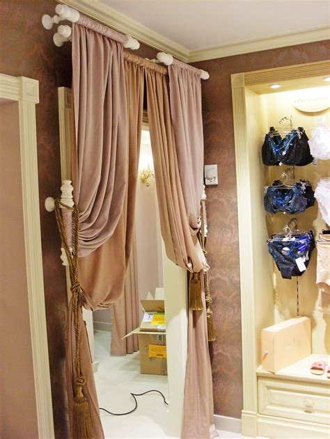 Текстиль в магазине Design Home Decor Decor