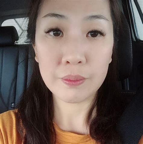 Iris Tan