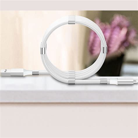 USB Magnetische Oplaadkabel Apple Lightning Zelfoprollend Kleur Wit De Beste Gadgets