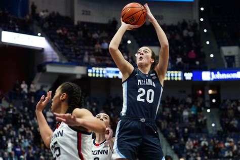 Magic Maddy Siegrist The Big Baller On Villanovas Campus Vu Hoops