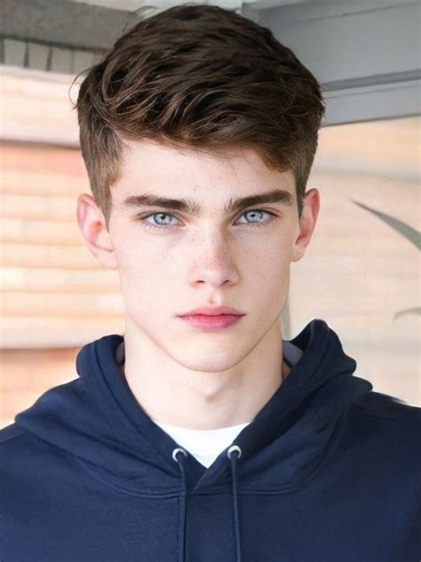 Pin De Tiara Morales En Aliados Estilos De Cabello Hombre Hombres