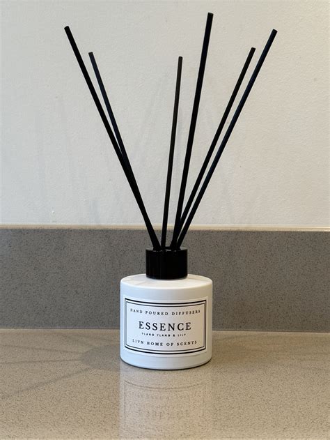 Essence Diffuser Livn